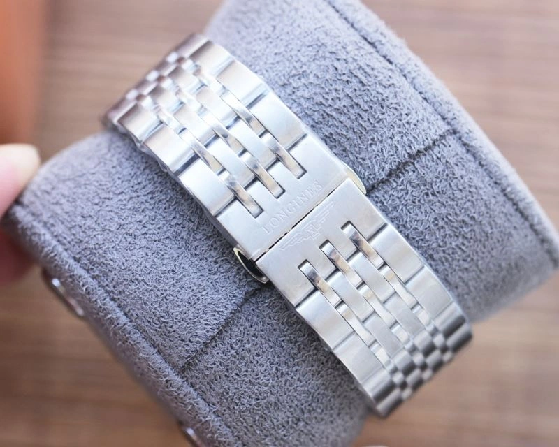 Accurate model LONGINES Watches