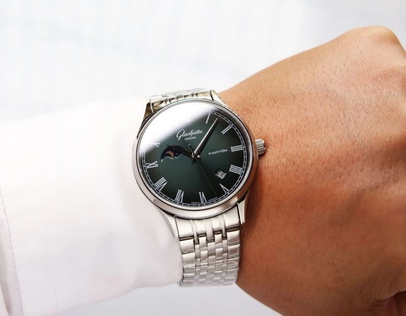Top mirror LONGINES Watches