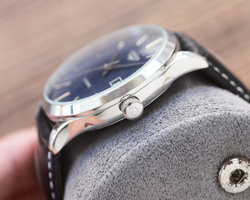 Accurate model LONGINES Watches