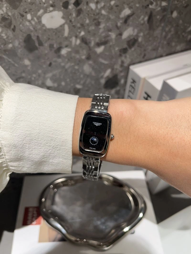 Accurate model LONGINES Watches