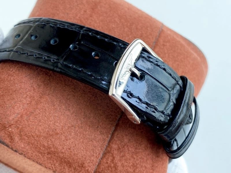 Accurate model LONGINES Watches