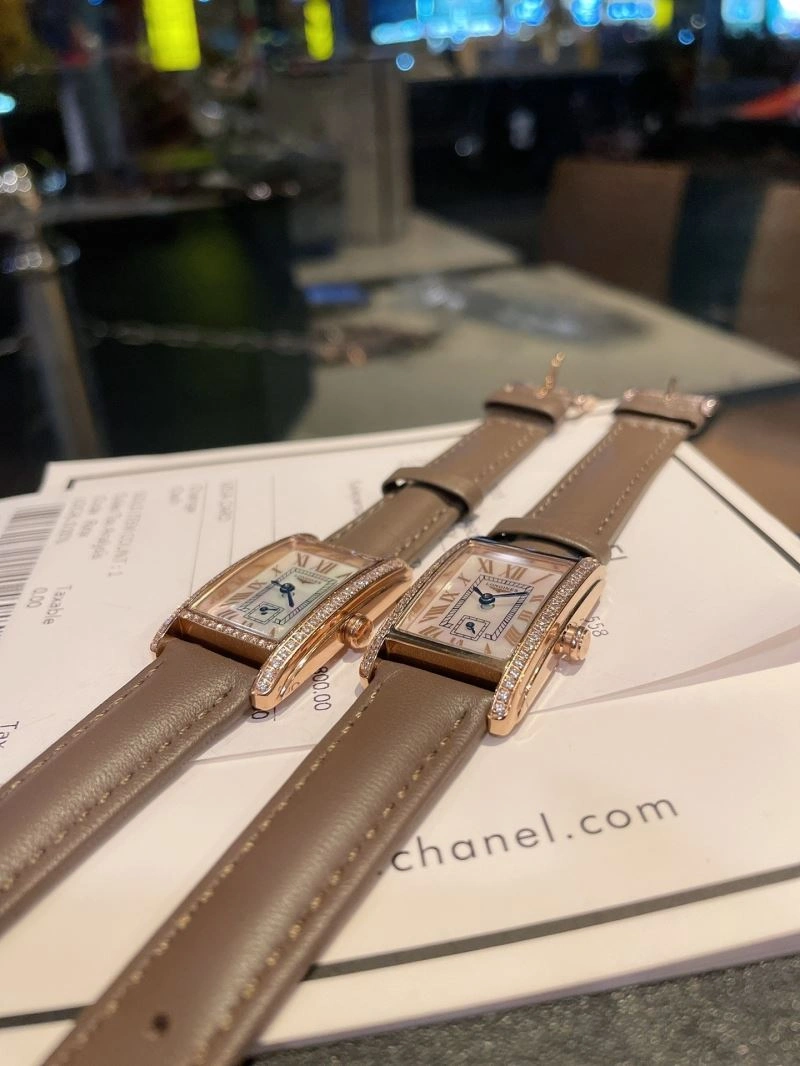 Top mirror LONGINES Watches