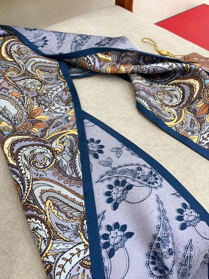 Official LORO PIANA