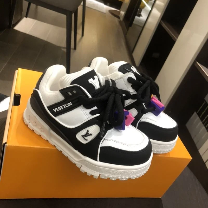 Original LOUIS VUITTON SHOES