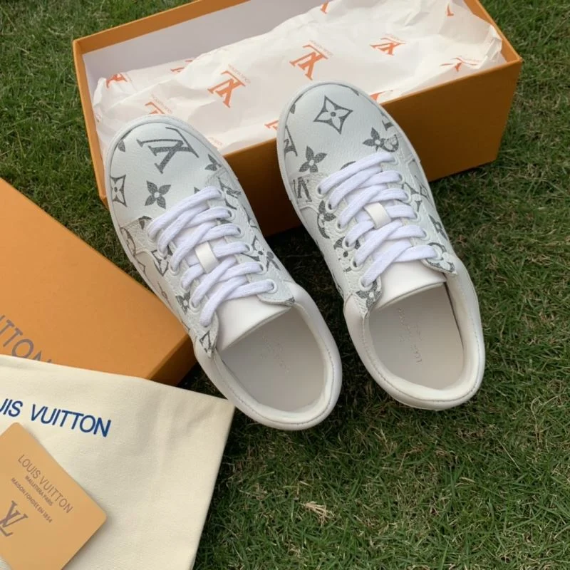 Precise copy LOUIS VUITTON SHOES