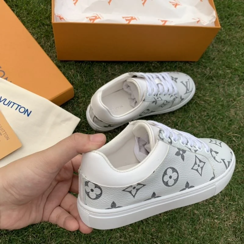 Precise copy LOUIS VUITTON SHOES