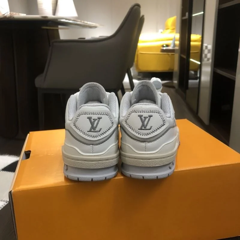 High accuracy LOUIS VUITTON SHOES
