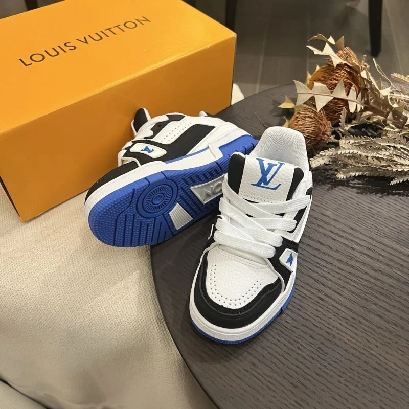 Indistinguishable LOUIS VUITTON SHOES