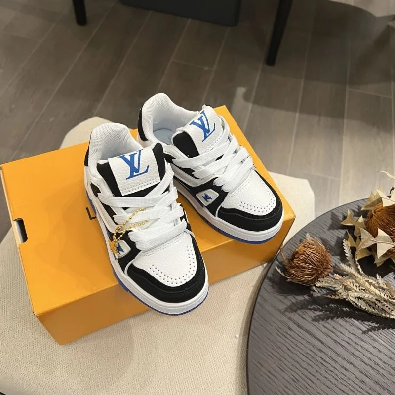 Indistinguishable LOUIS VUITTON SHOES