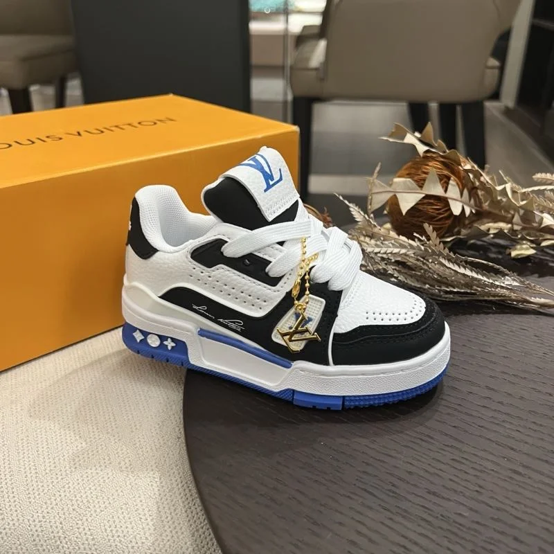 Indistinguishable LOUIS VUITTON SHOES