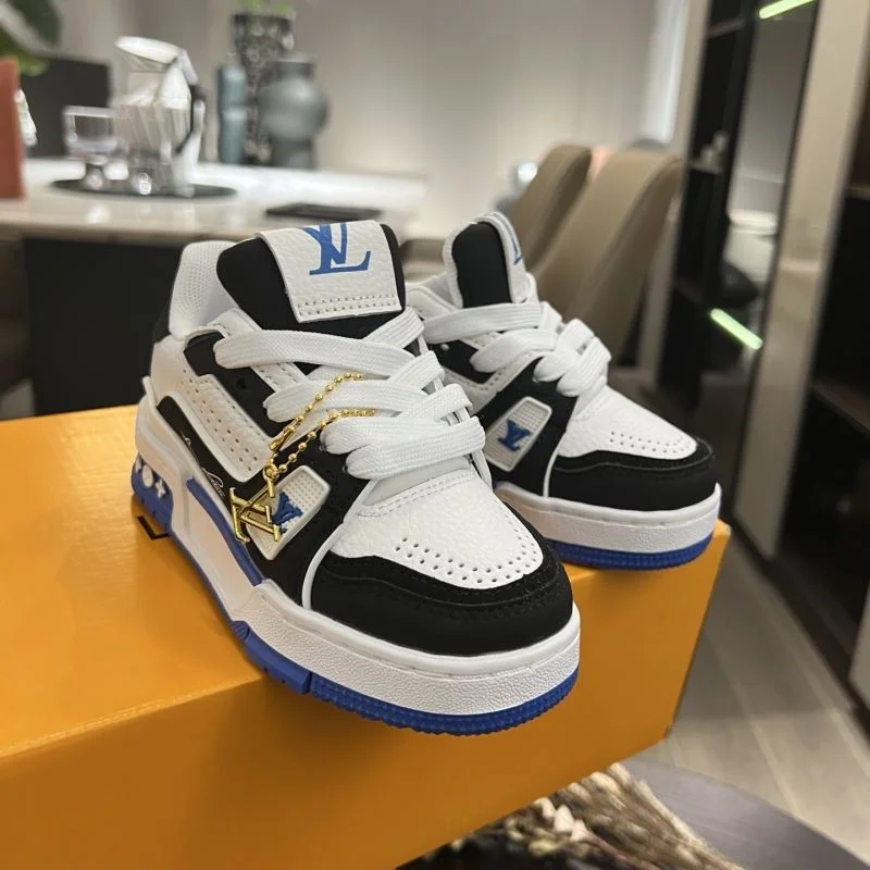 Indistinguishable LOUIS VUITTON SHOES