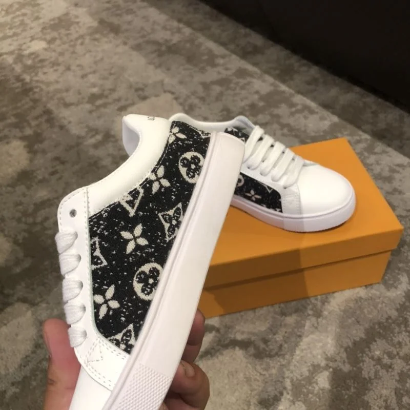 Exact replica LOUIS VUITTON SHOES