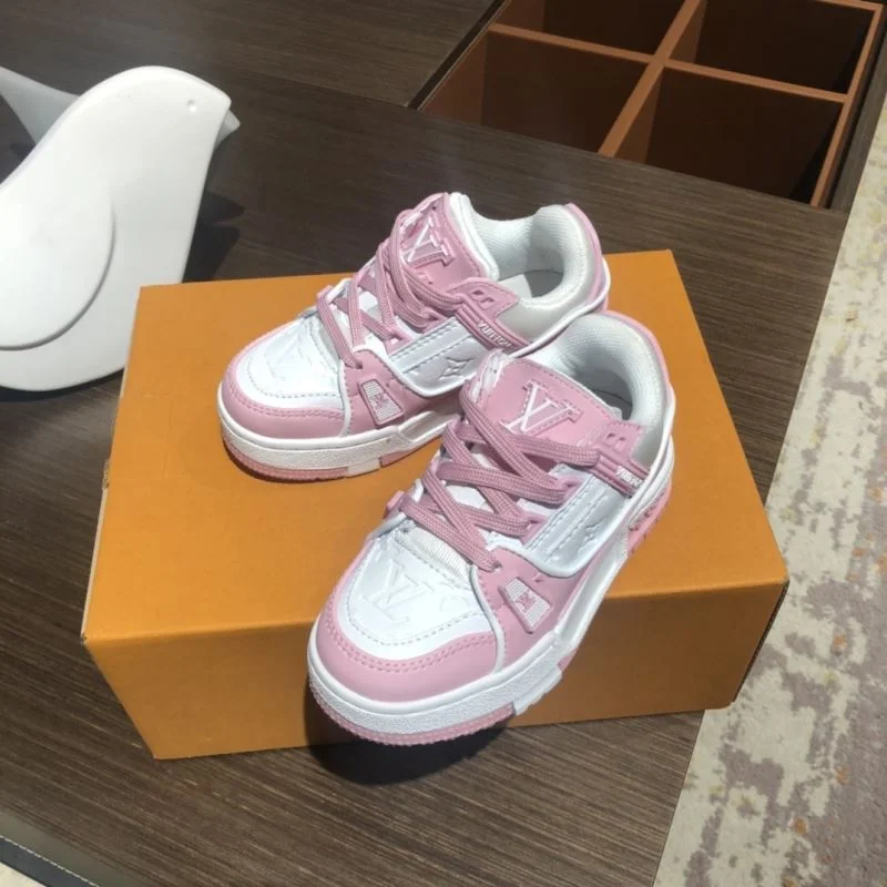 Precise copy LOUIS VUITTON SHOES