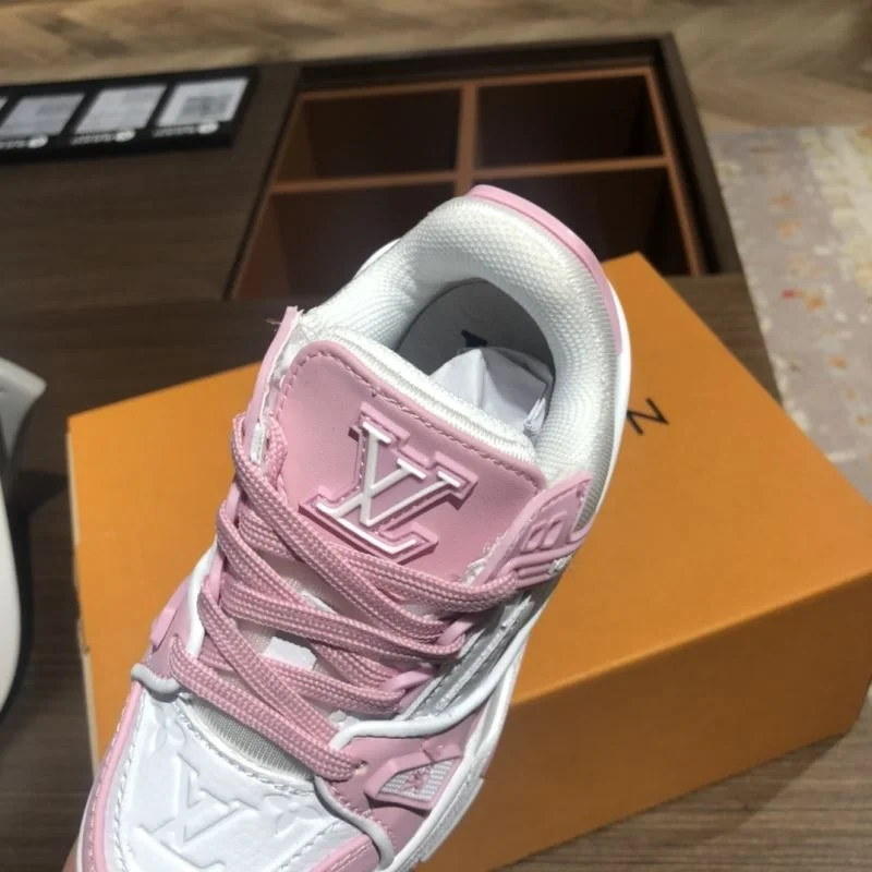 Precise copy LOUIS VUITTON SHOES