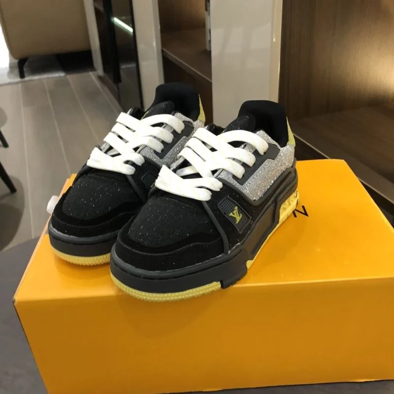 Legit LOUIS VUITTON SHOES