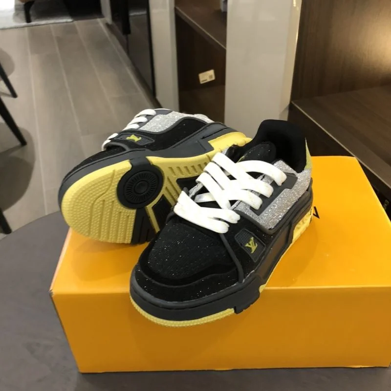 Legit LOUIS VUITTON SHOES
