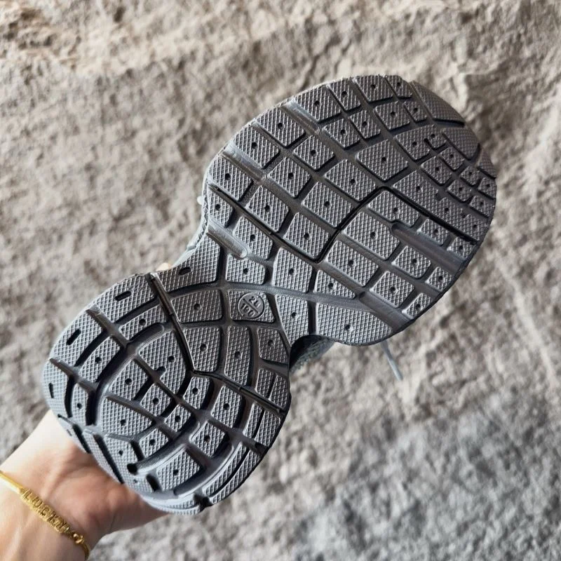 Bargain LOUIS VUITTON SHOES