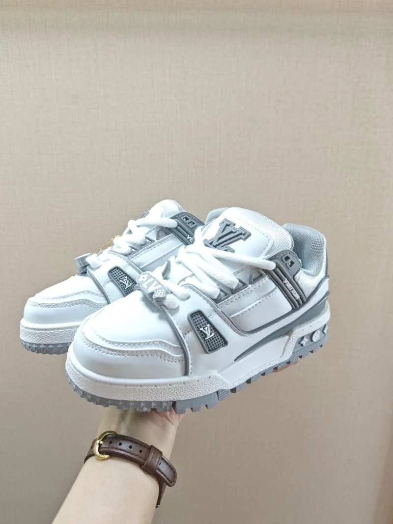 Reasonably priced LOUIS VUITTON SHOES