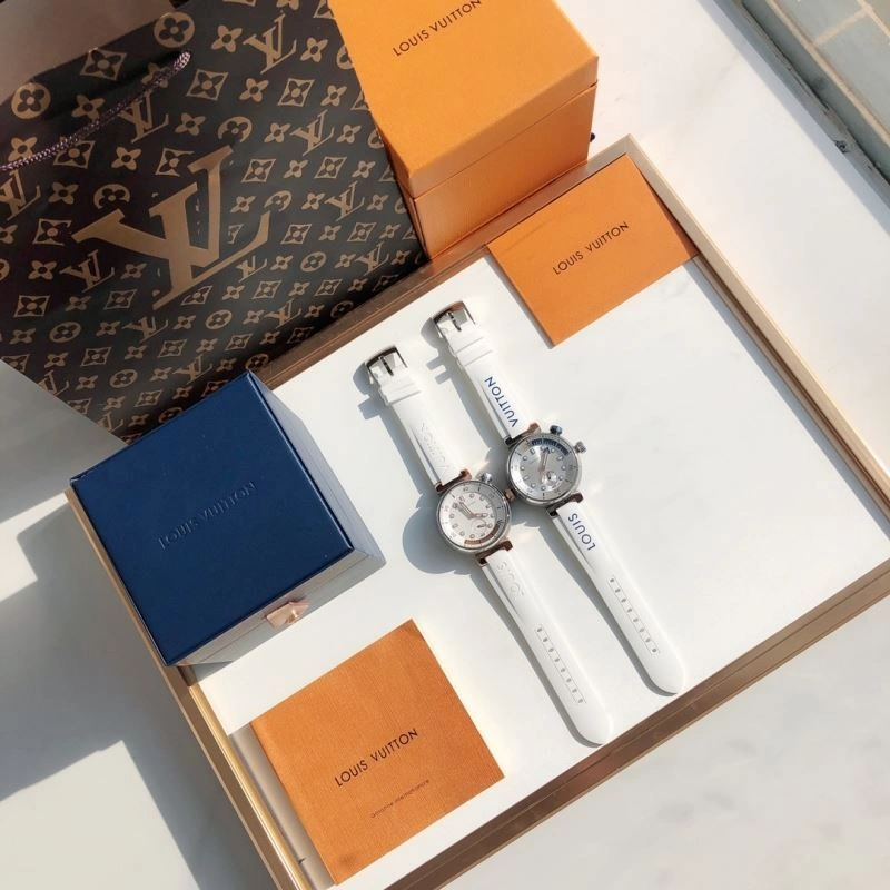 LOUIS VUITTON Watches