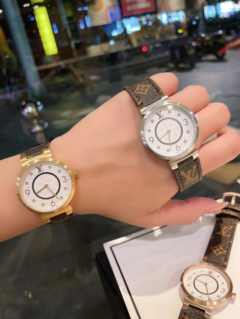 Inexpensive LOUIS VUITTON Watches
