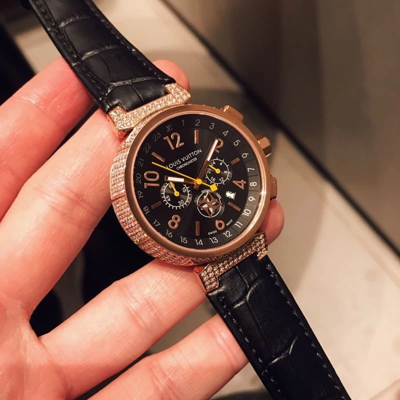 Accurate model LOUIS VUITTON Watches