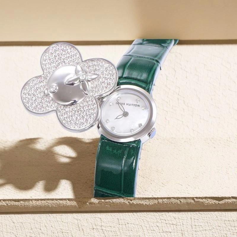 Real LOUIS VUITTON Watches