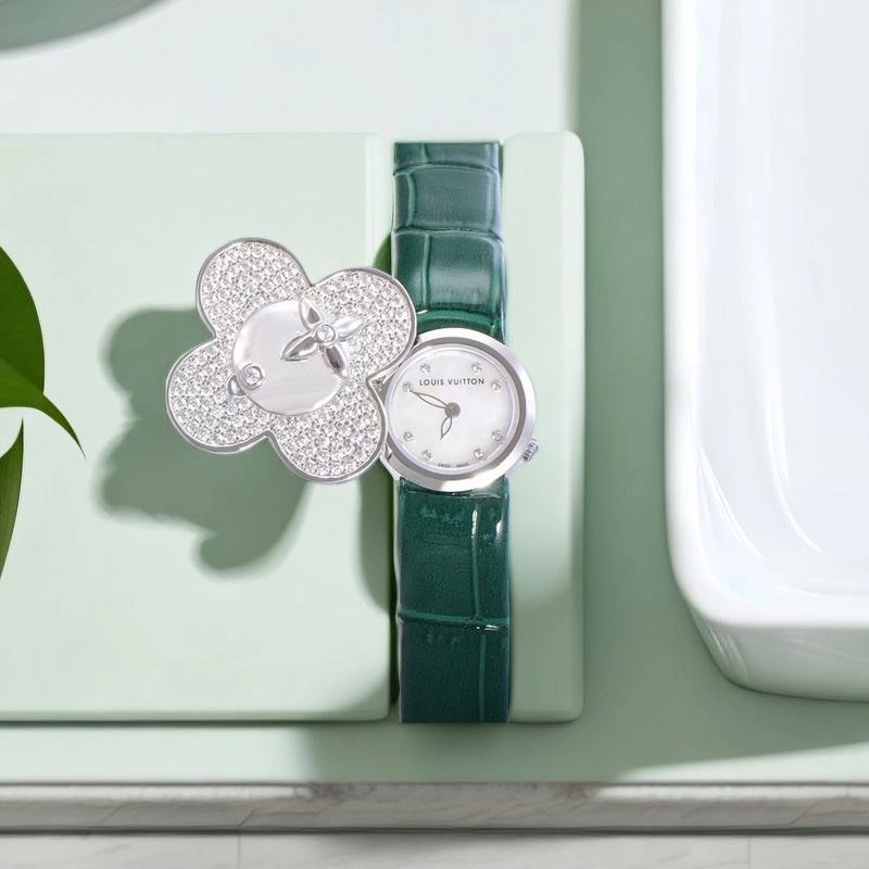 Real LOUIS VUITTON Watches