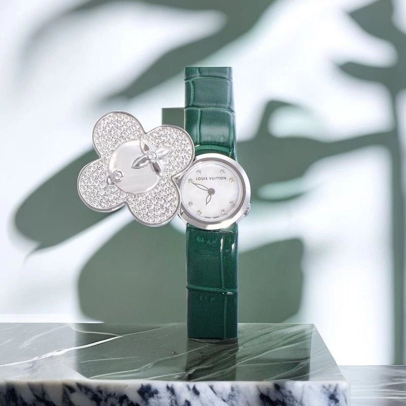 Real LOUIS VUITTON Watches