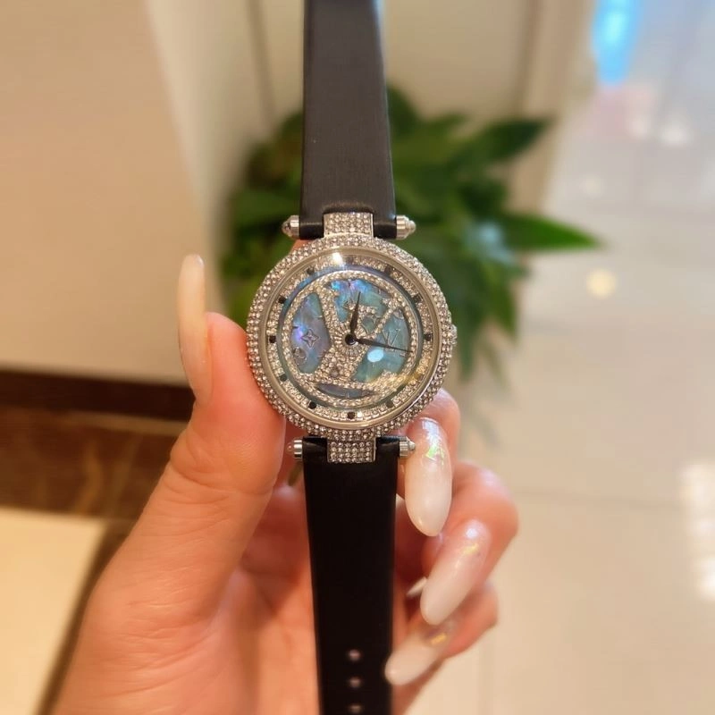 Accurate model LOUIS VUITTON Watches