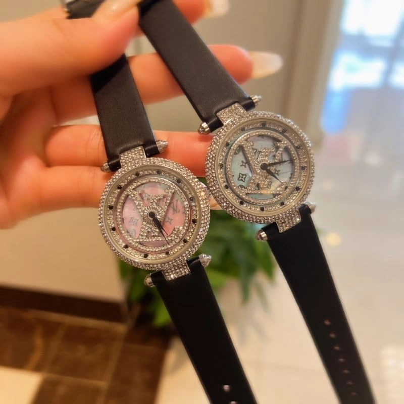Accurate model LOUIS VUITTON Watches