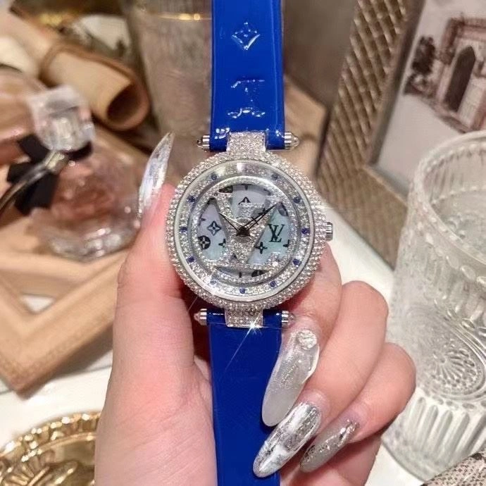 Discounted LOUIS VUITTON Watches