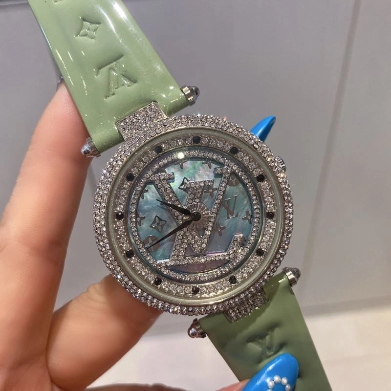 LOUIS VUITTON Watches