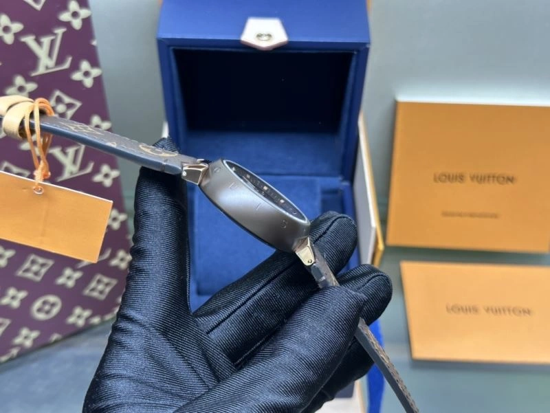 OEM LOUIS VUITTON Watches