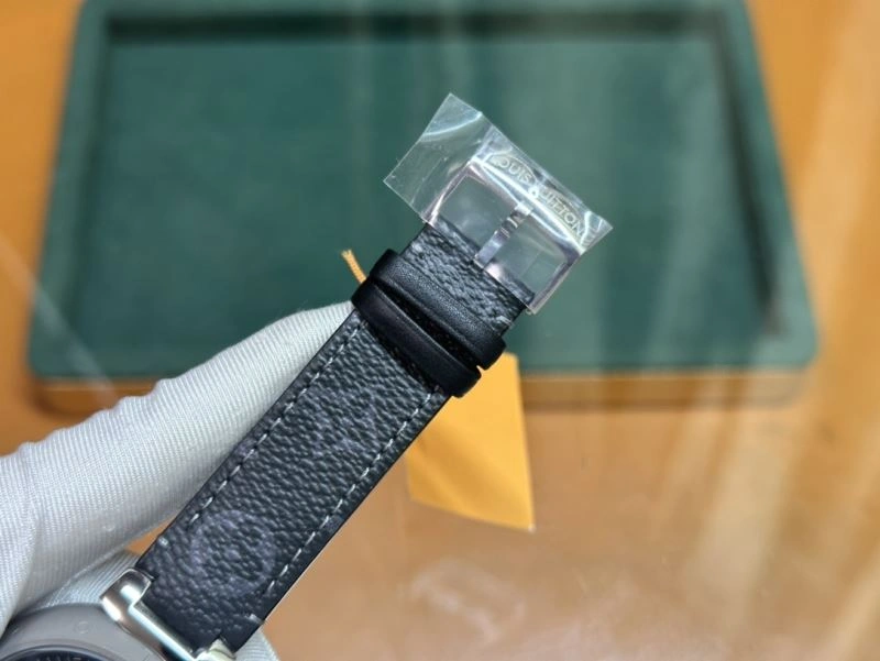 Authentic LOUIS VUITTON Watches