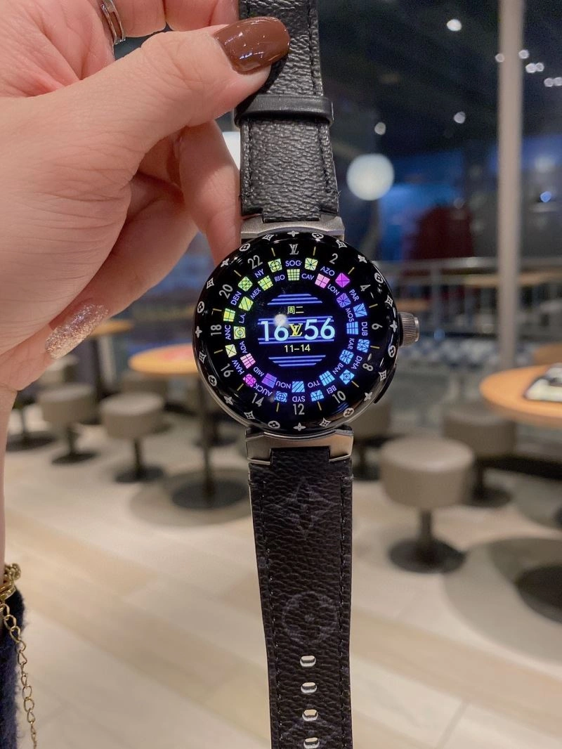 Original LOUIS VUITTON Watches
