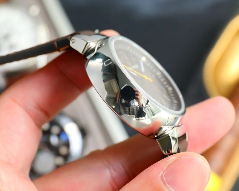 Budget-friendly LOUIS VUITTON Watches