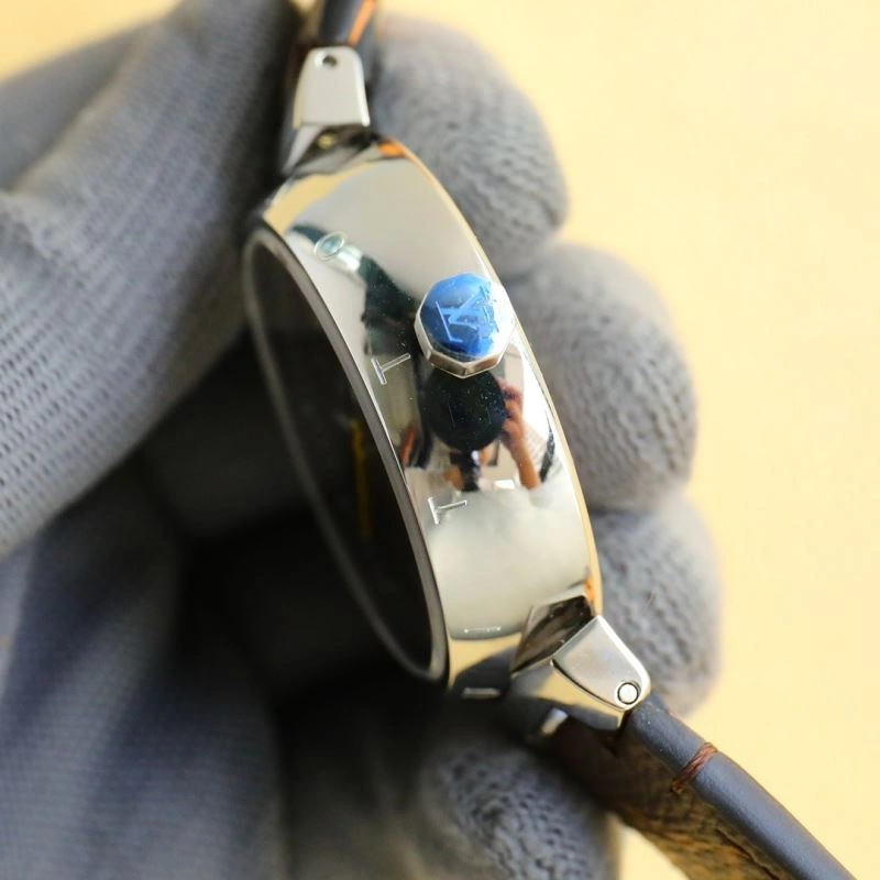 Budget-friendly LOUIS VUITTON Watches