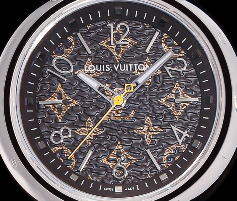 Accurate model LOUIS VUITTON Watches
