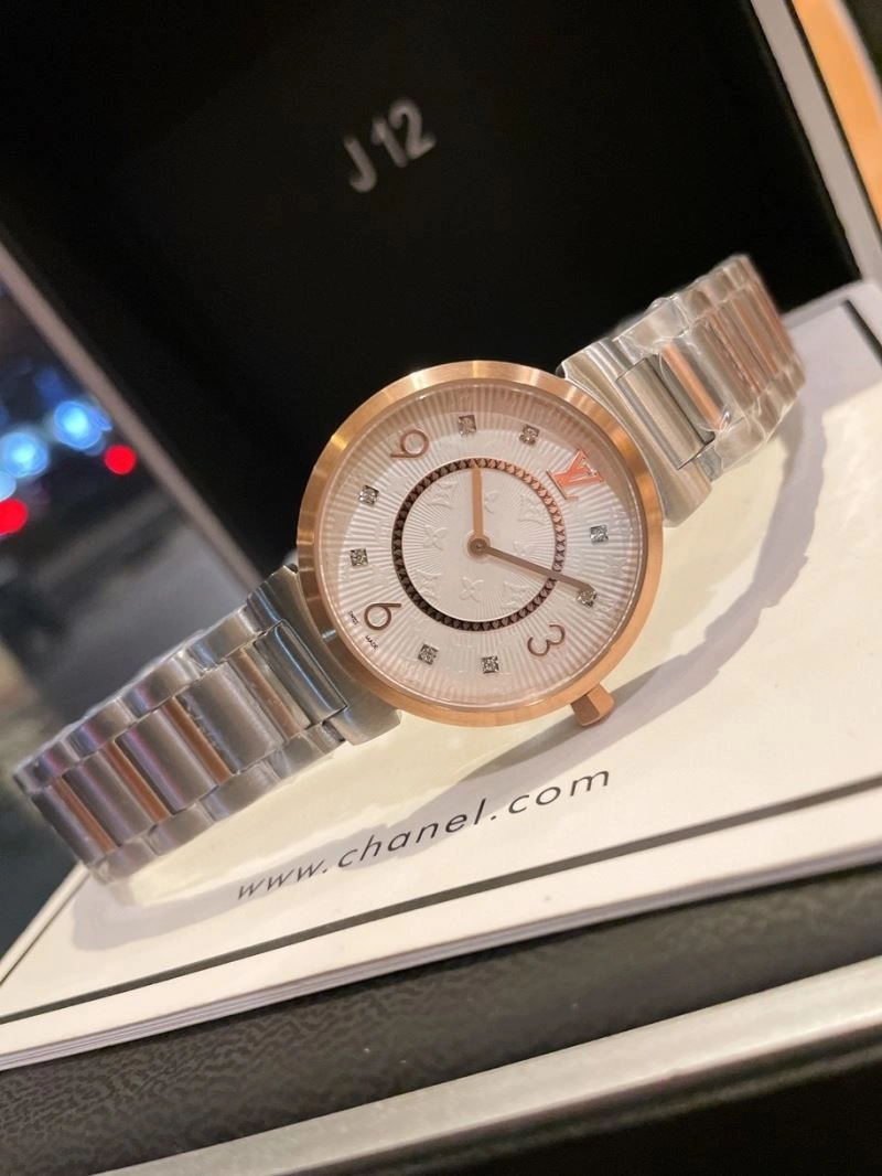 Accurate model LOUIS VUITTON Watches