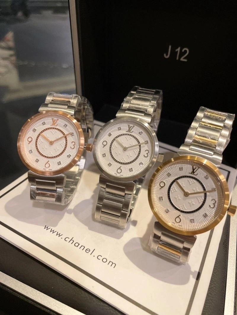 Accurate model LOUIS VUITTON Watches