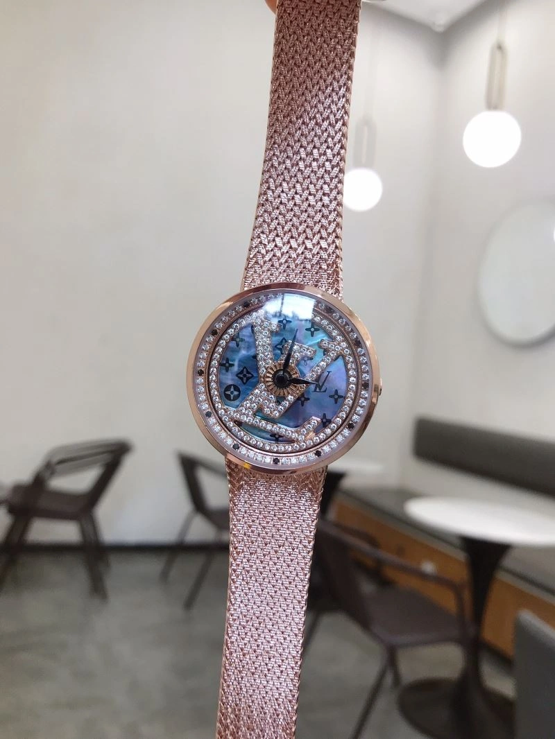 Precise copy LOUIS VUITTON Watches