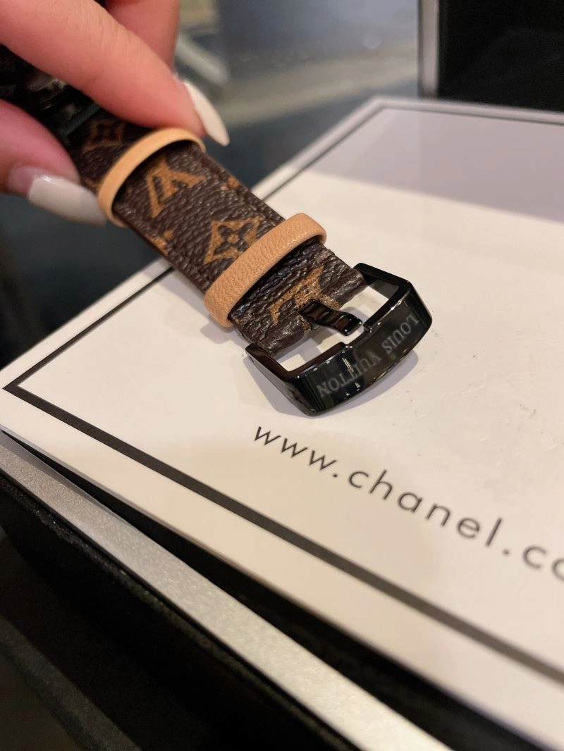 Exact replica LOUIS VUITTON Watches