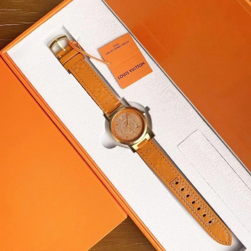 LOUIS VUITTON Watches
