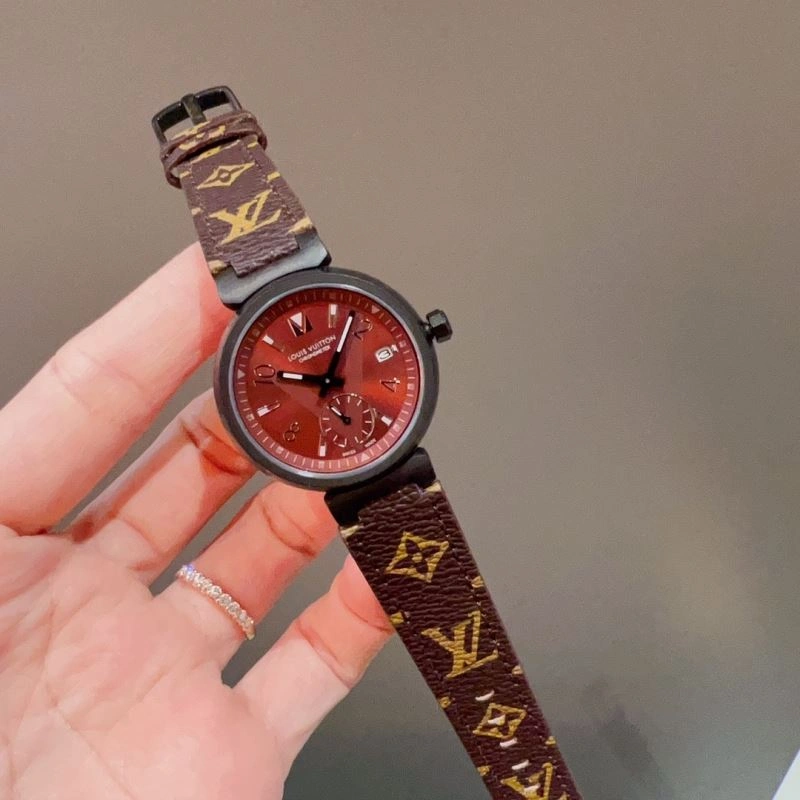 LOUIS VUITTON Watches