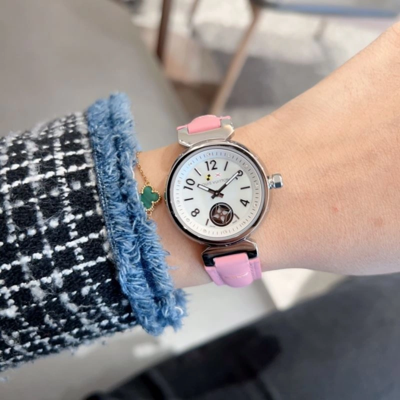 Inexpensive LOUIS VUITTON Watches