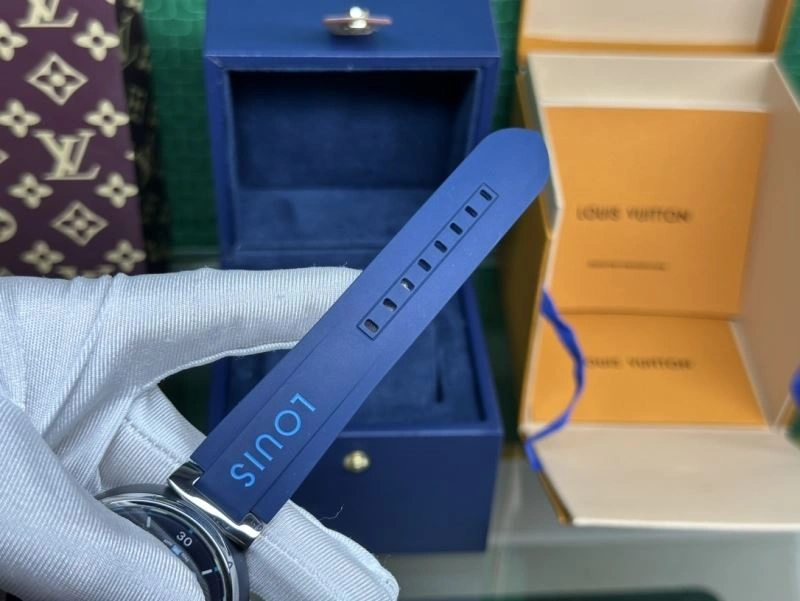 Perfect replica LOUIS VUITTON Watches