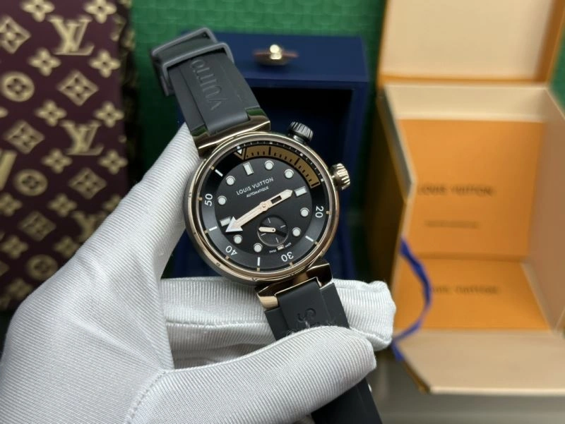 Top mirror LOUIS VUITTON Watches