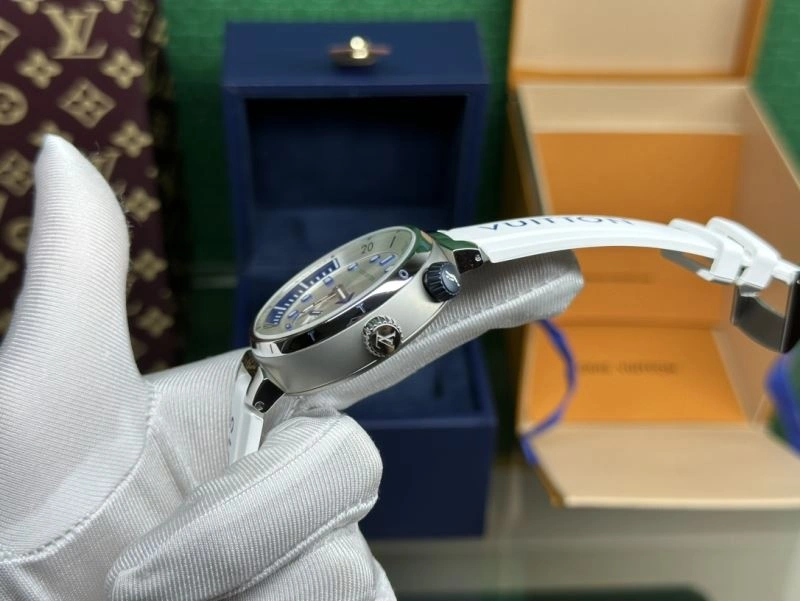 High fidelity LOUIS VUITTON Watches