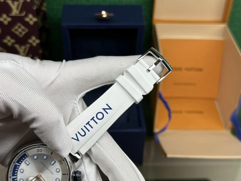 High fidelity LOUIS VUITTON Watches