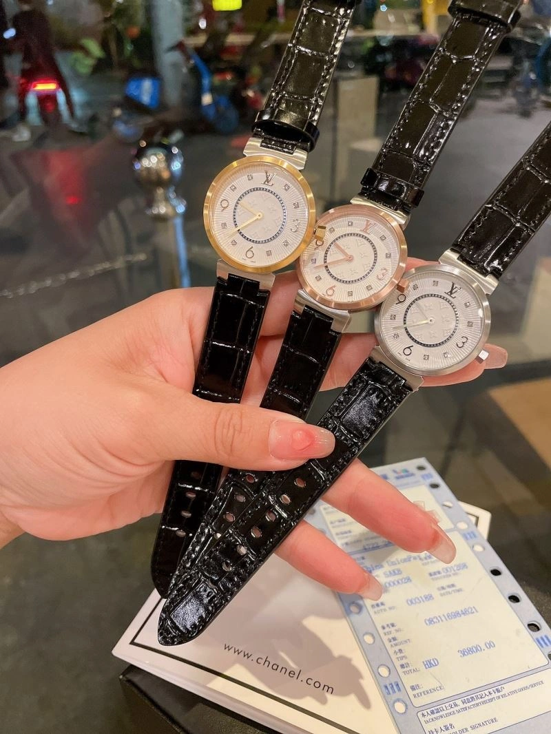 Brand-authenticated LOUIS VUITTON Watches